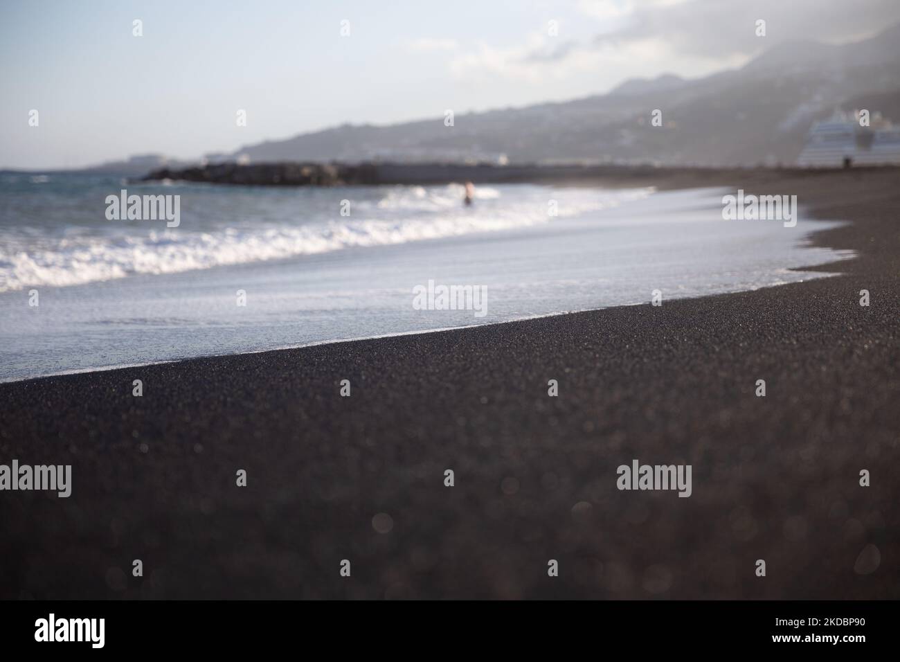 The sea waves and sandy surface Stock Photo - Alamy