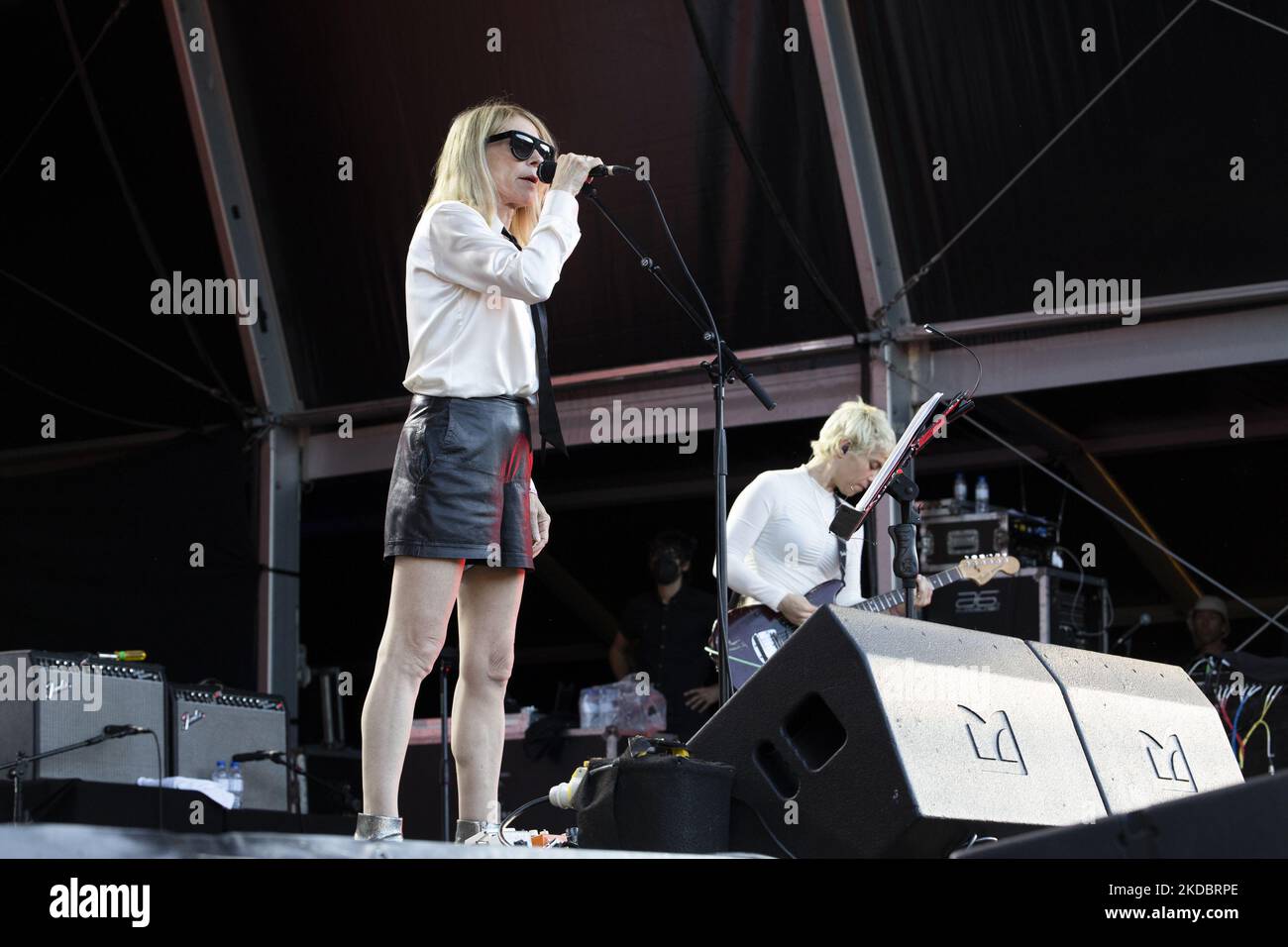 Kim gordon music photo hi-res stock photography and images - Alamy