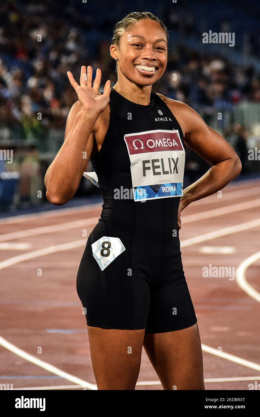 Alison Felix of United States of America poses after competing in 200 ...