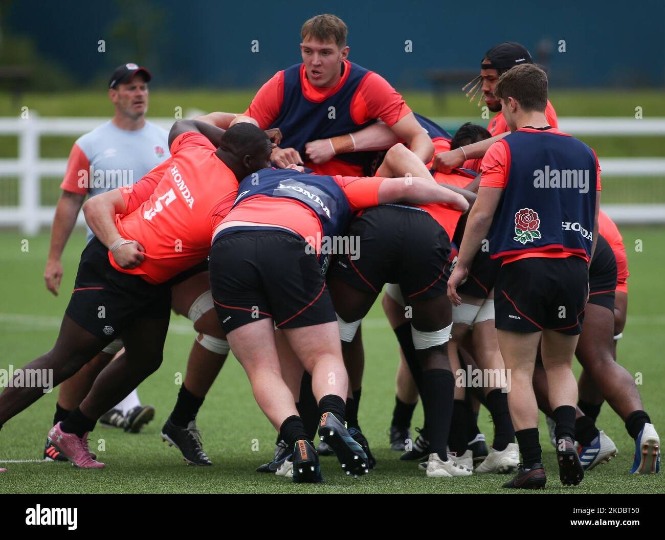 England players set a maul during the England Rugby Under 20s training ...