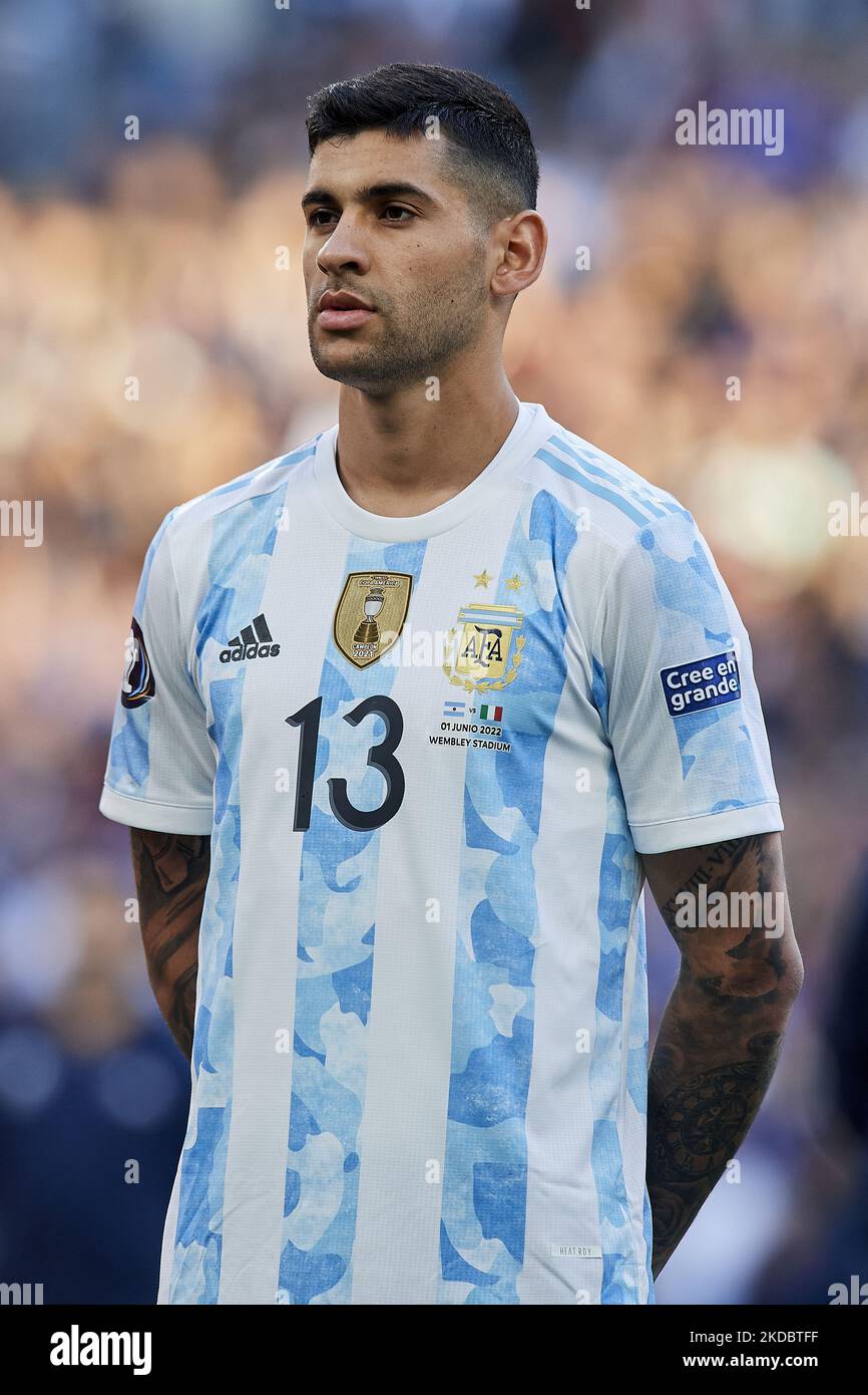 Jose breton pics action nurphoto hi-res stock photography and images ...