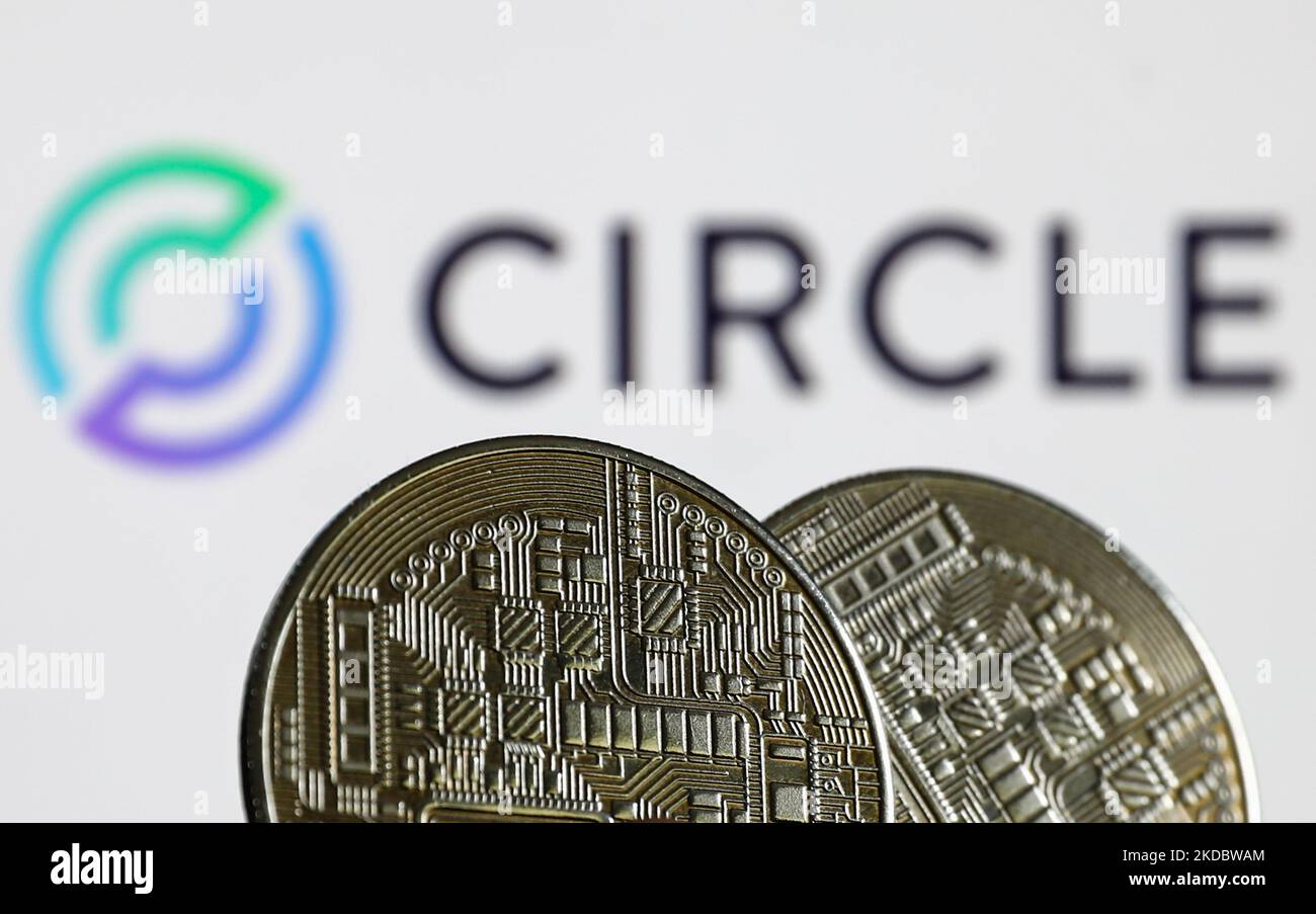 Usd circle logo hi-res stock photography and images - Alamy