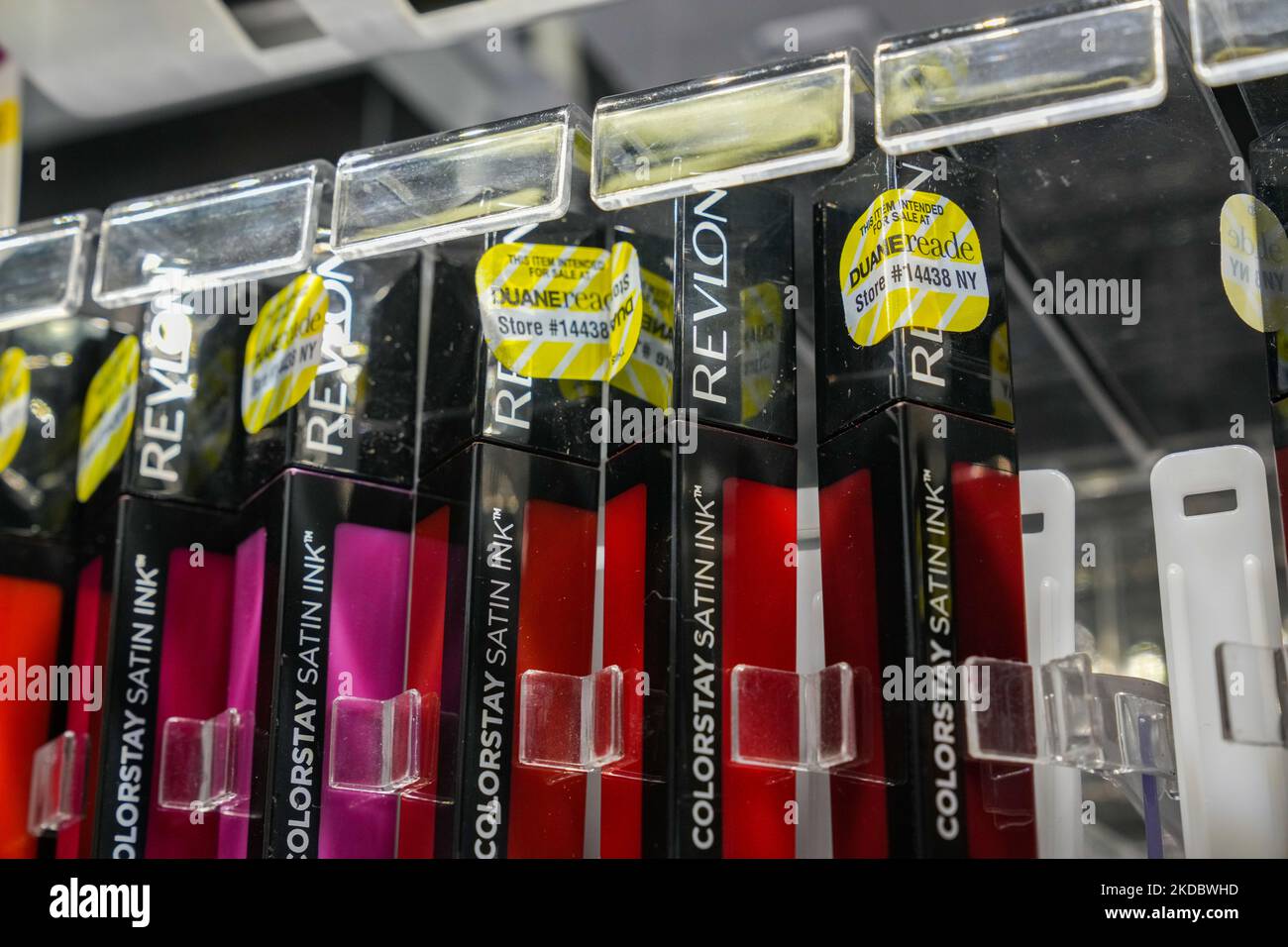 News revlon hi-res stock photography and images - Alamy