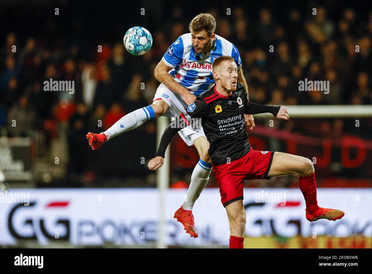 ROTTERDAM - (lr) Pawel Bochniewicz of SC Heerenveen, Mike van Duinen or ...