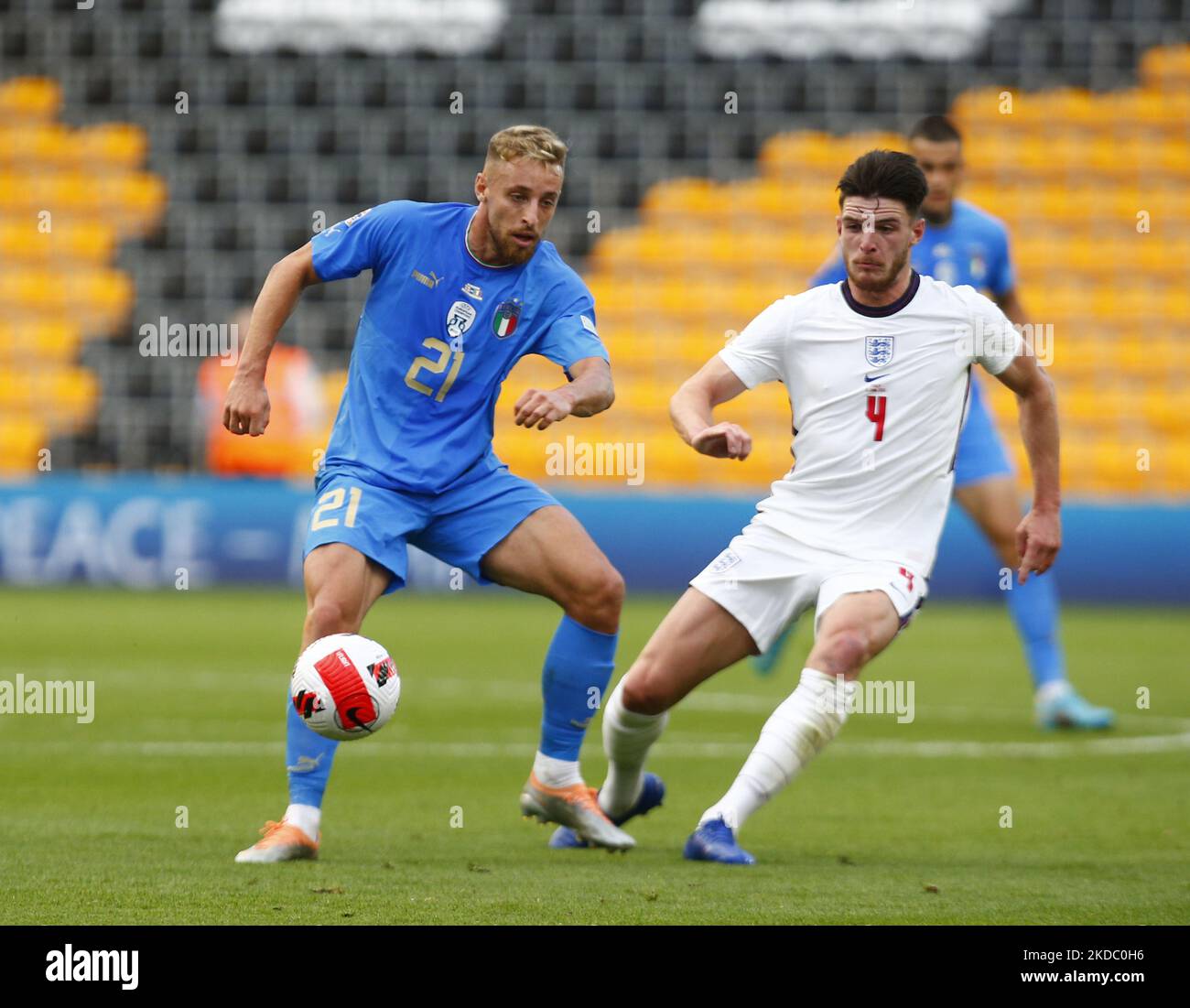 L-R Davide Calabria of Italy holds of Declan Rice (West Ham) of England ...