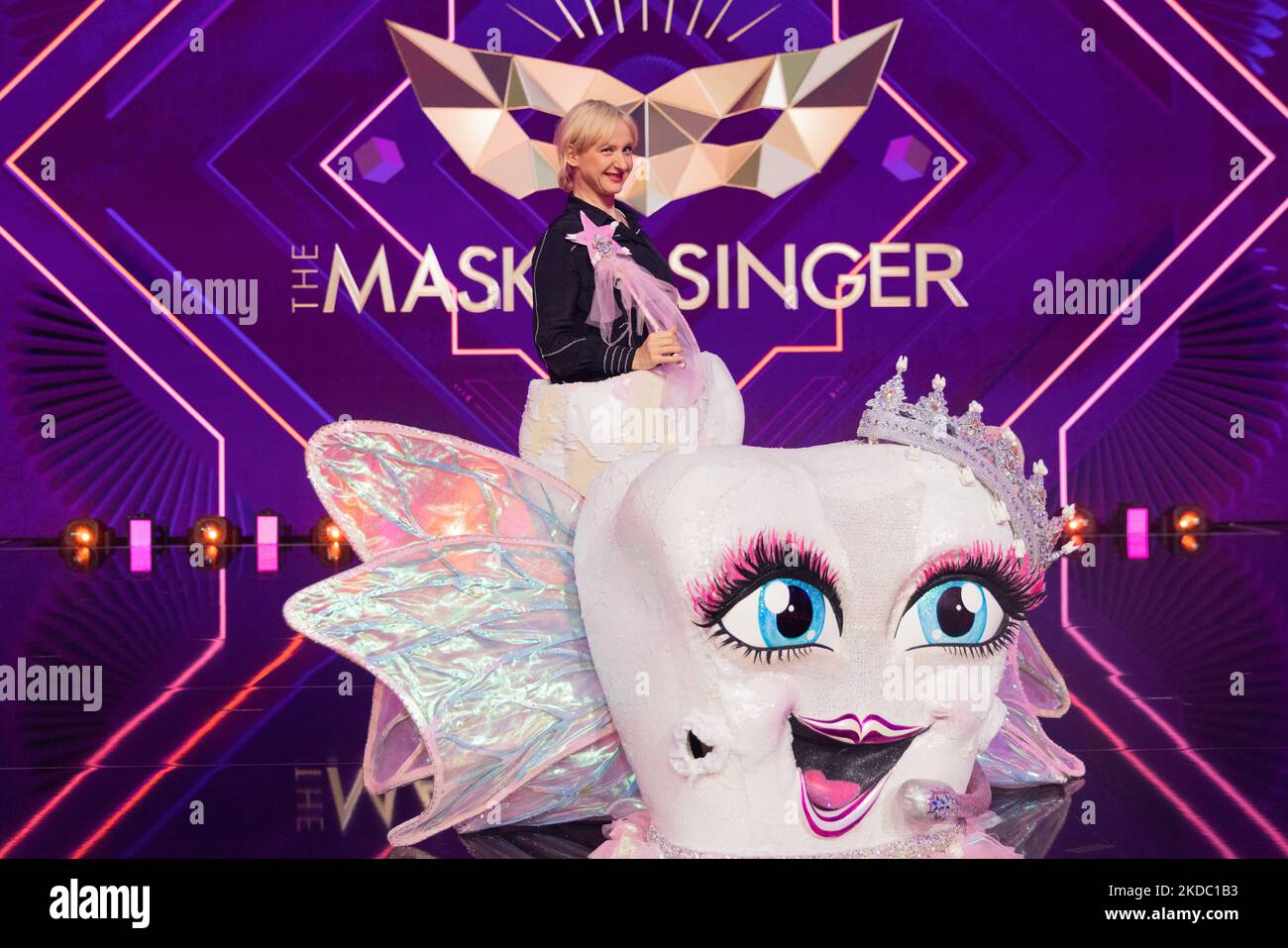 Cologne, Germany. 05th Nov, 2022. Leslie Clio, singer, is on stage as ...