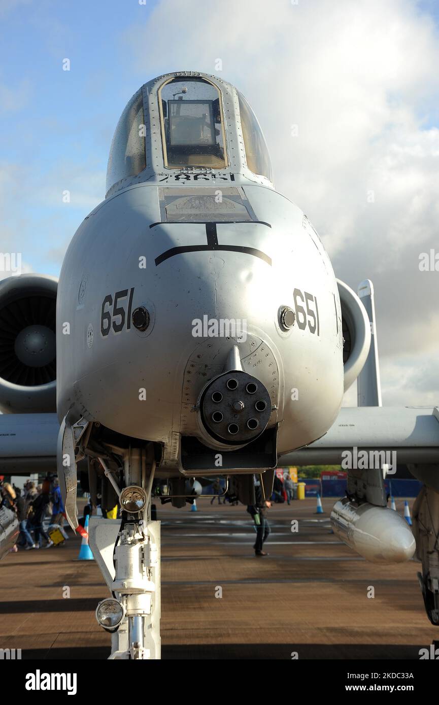 A 10 aircraft hi-res stock photography and images - Alamy