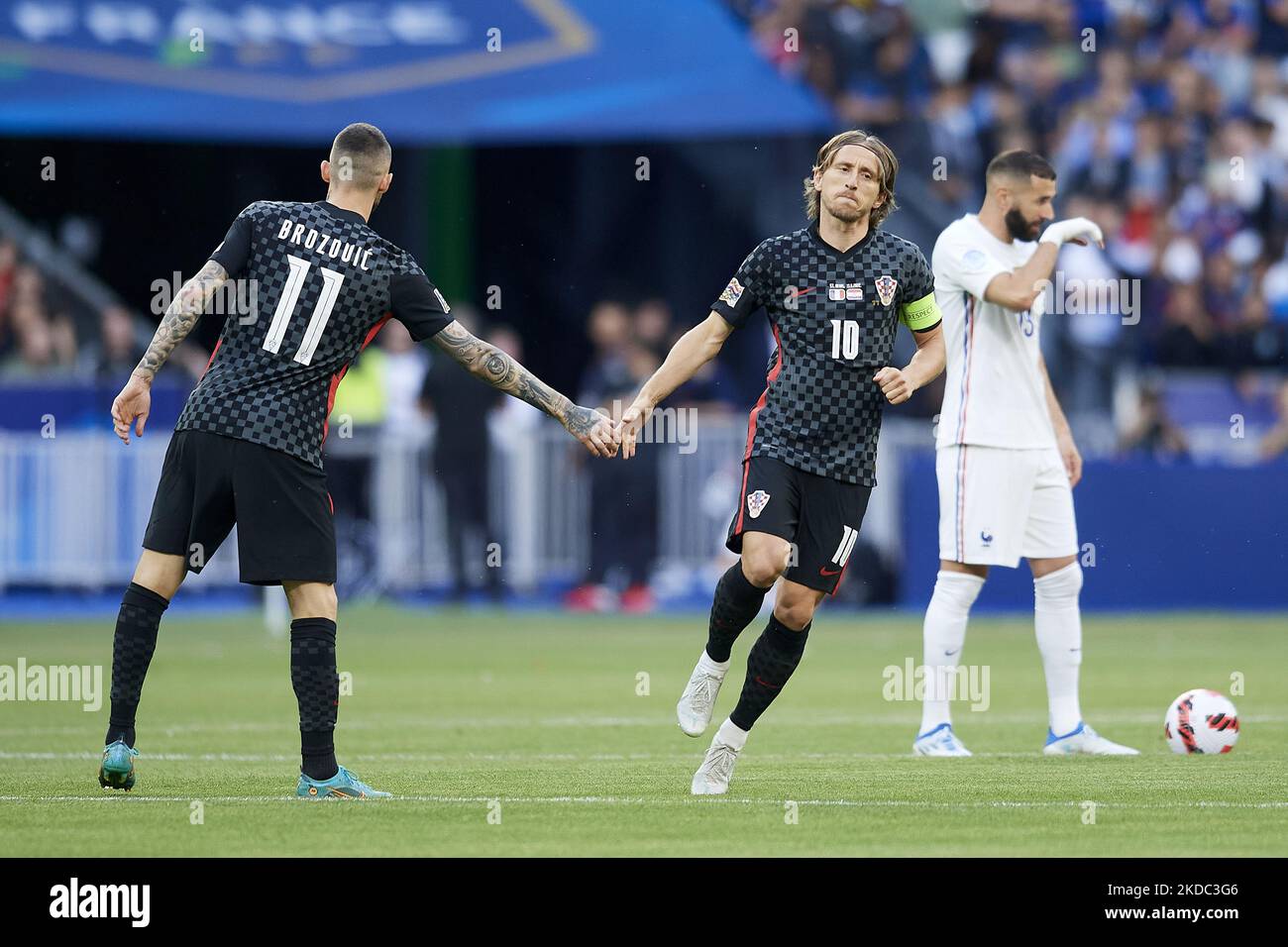 Karim benzema luka modric paris hi-res stock photography and images - Alamy