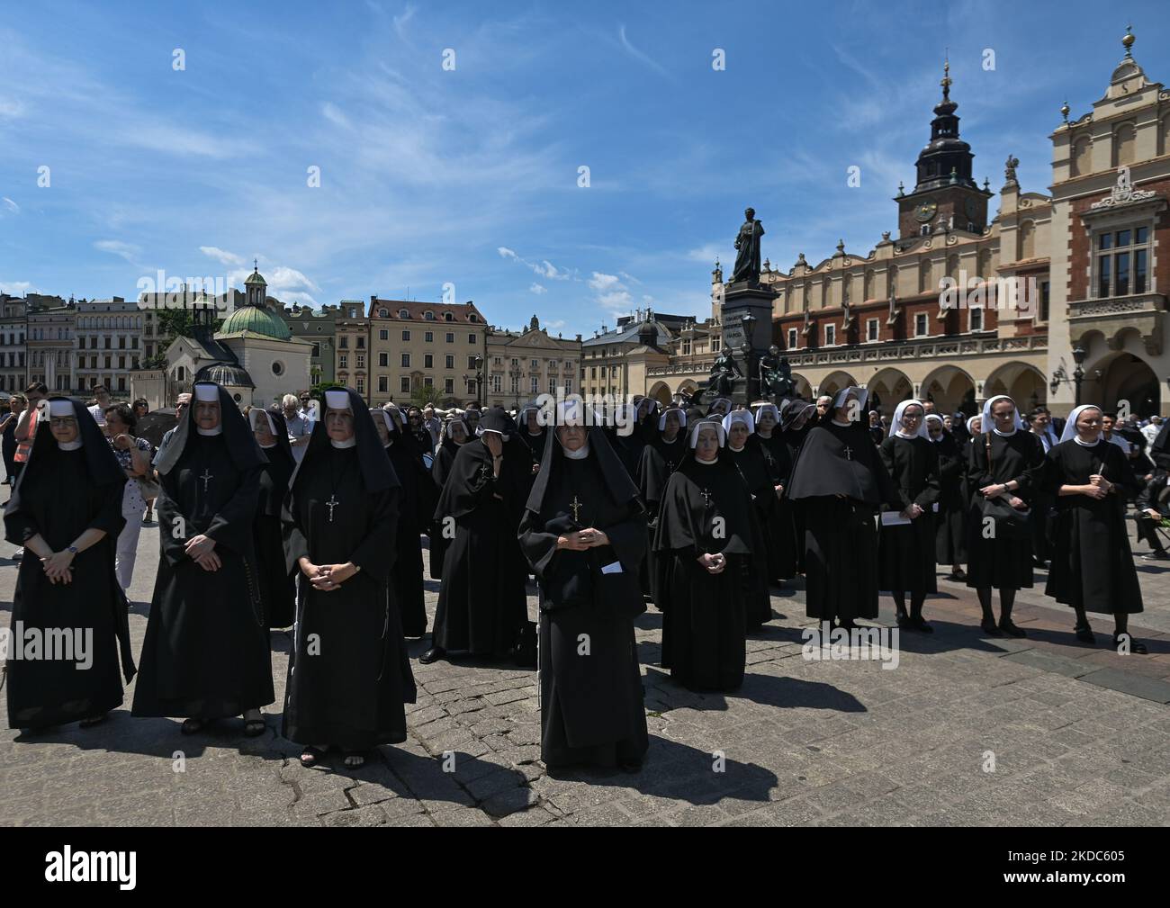 Members of local women's religious congregations during the Corpus ...