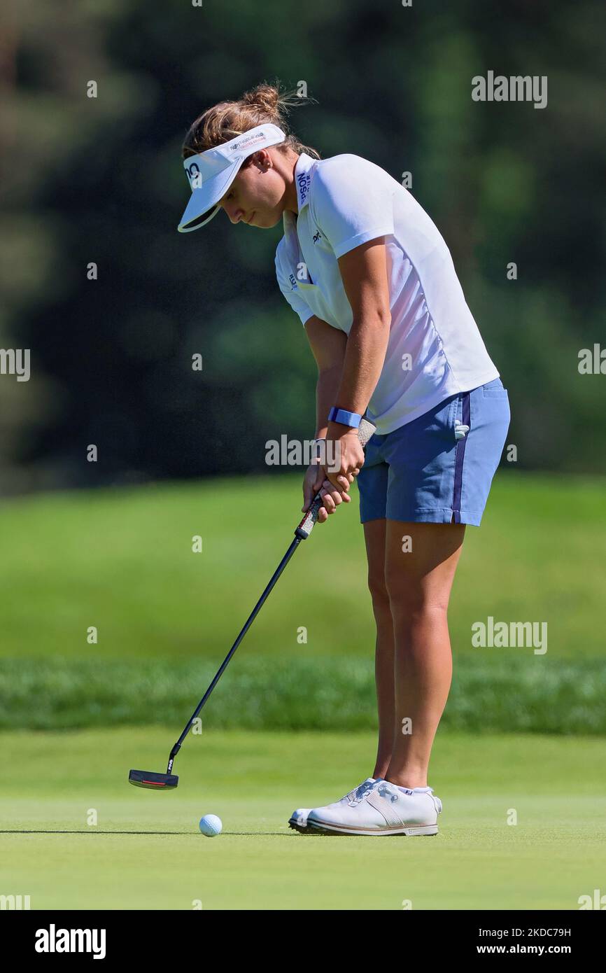 Amanda Doherty of Atlanta, Georgia putts on the 9th green during the ...