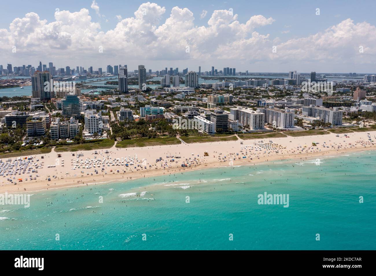 Drone over miami hi-res stock photography and images - Alamy