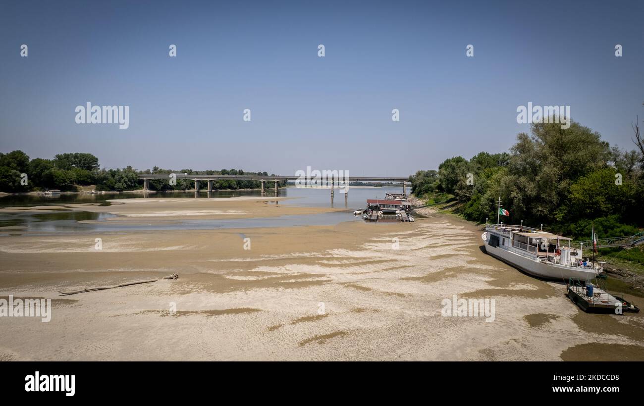 Drone view of the Po River in San Giorgio Piacentino, on June 20, 2022 ...
