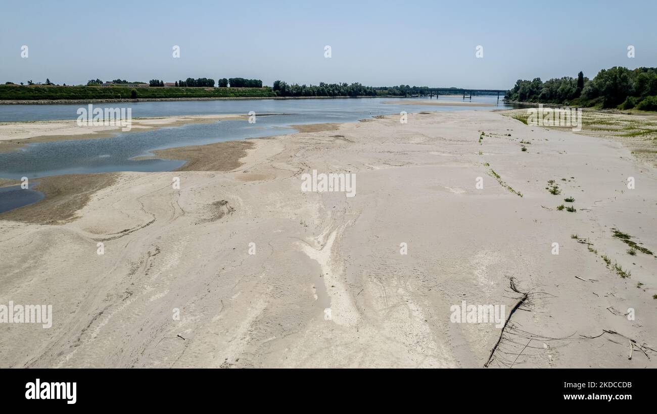 Drone view of the Po River in San Giorgio Piacentino, on June 20, 2022 ...