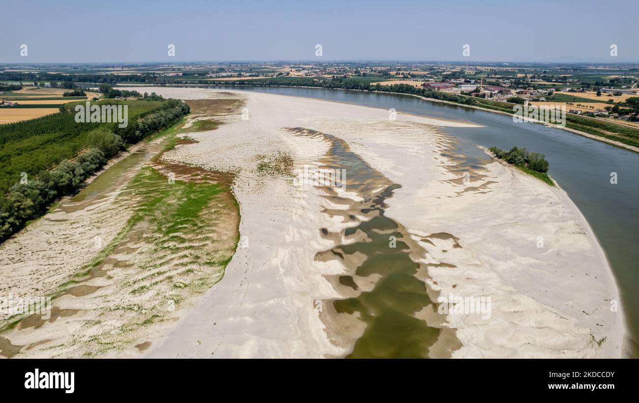 Drone view of the Po River in San Giorgio Piacentino, on June 20, 2022 ...