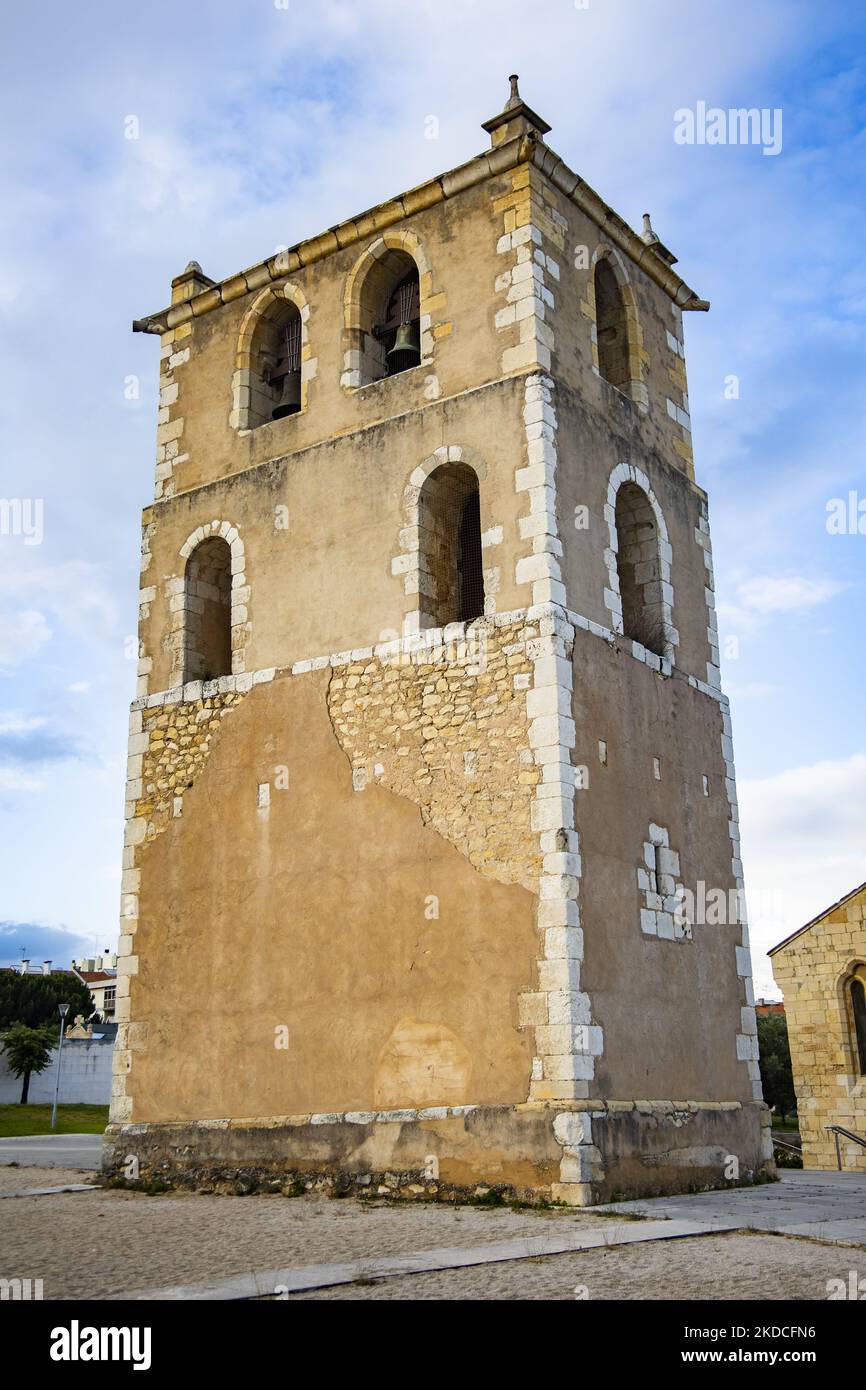Santa maria dos olivais portugal hi-res stock photography and images ...