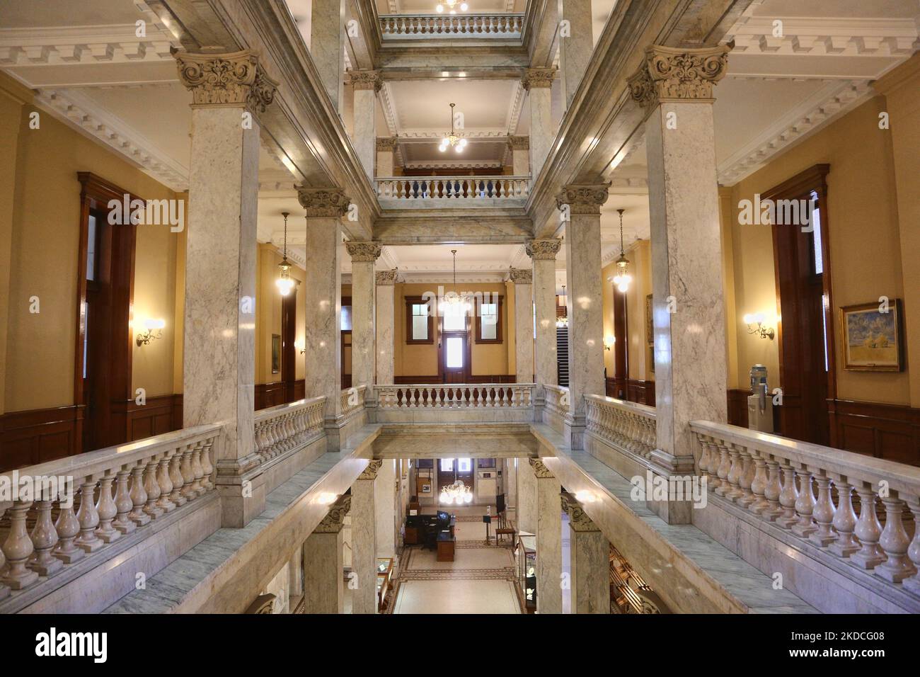 Toronto neoclassical architecture hi-res stock photography and images ...