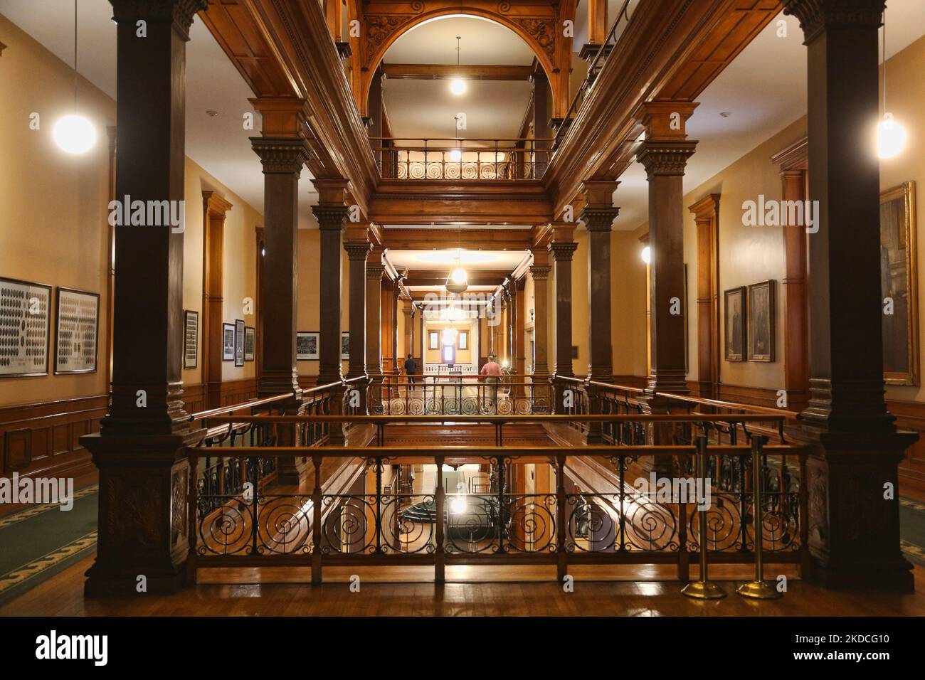 Ledifice de lassemblee legislative de lontario hi-res stock photography ...