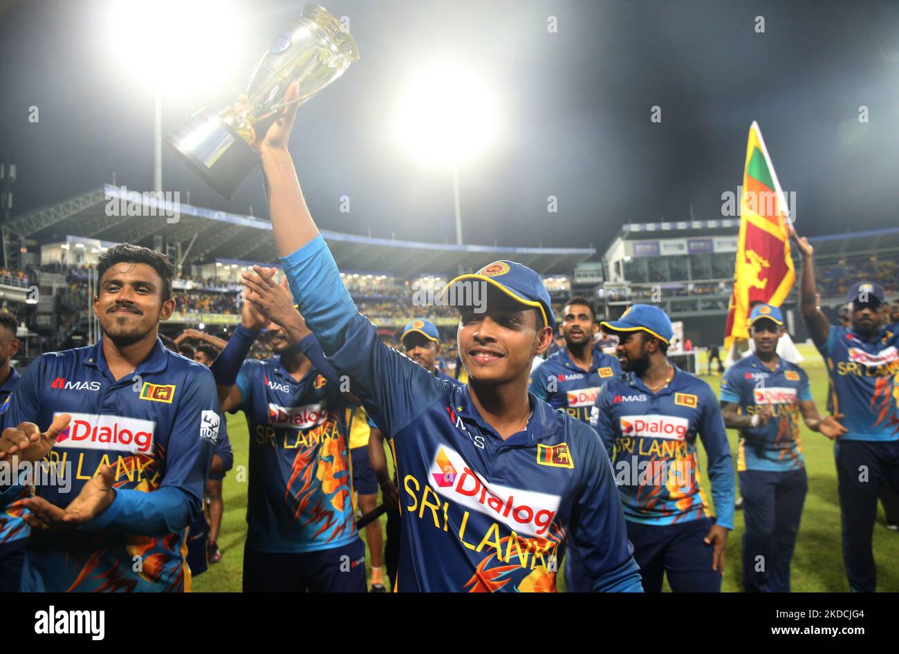 Sri Lanka's Dunith Wellalage holding the winner trophy along with other ...