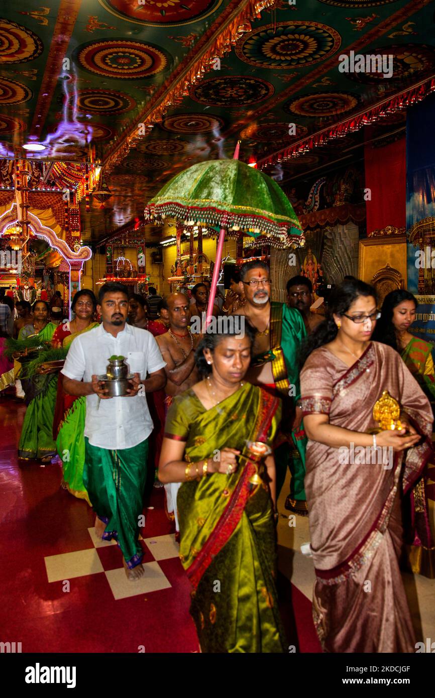 Ganesh vinayagar ther thiruvizha hi-res stock photography and images ...