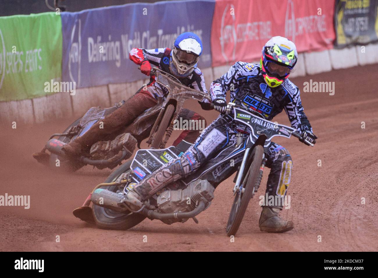 Luke Crang (White) leads Sam McGurk (Blue) during the National ...
