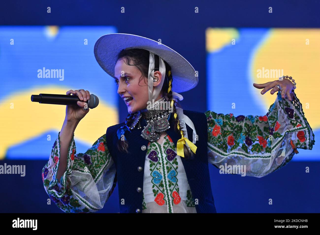 Alina pash performance hi-res stock photography and images - Alamy