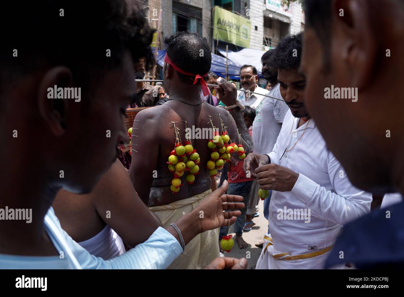Muthu mariamman festival hi-res stock photography and images - Alamy