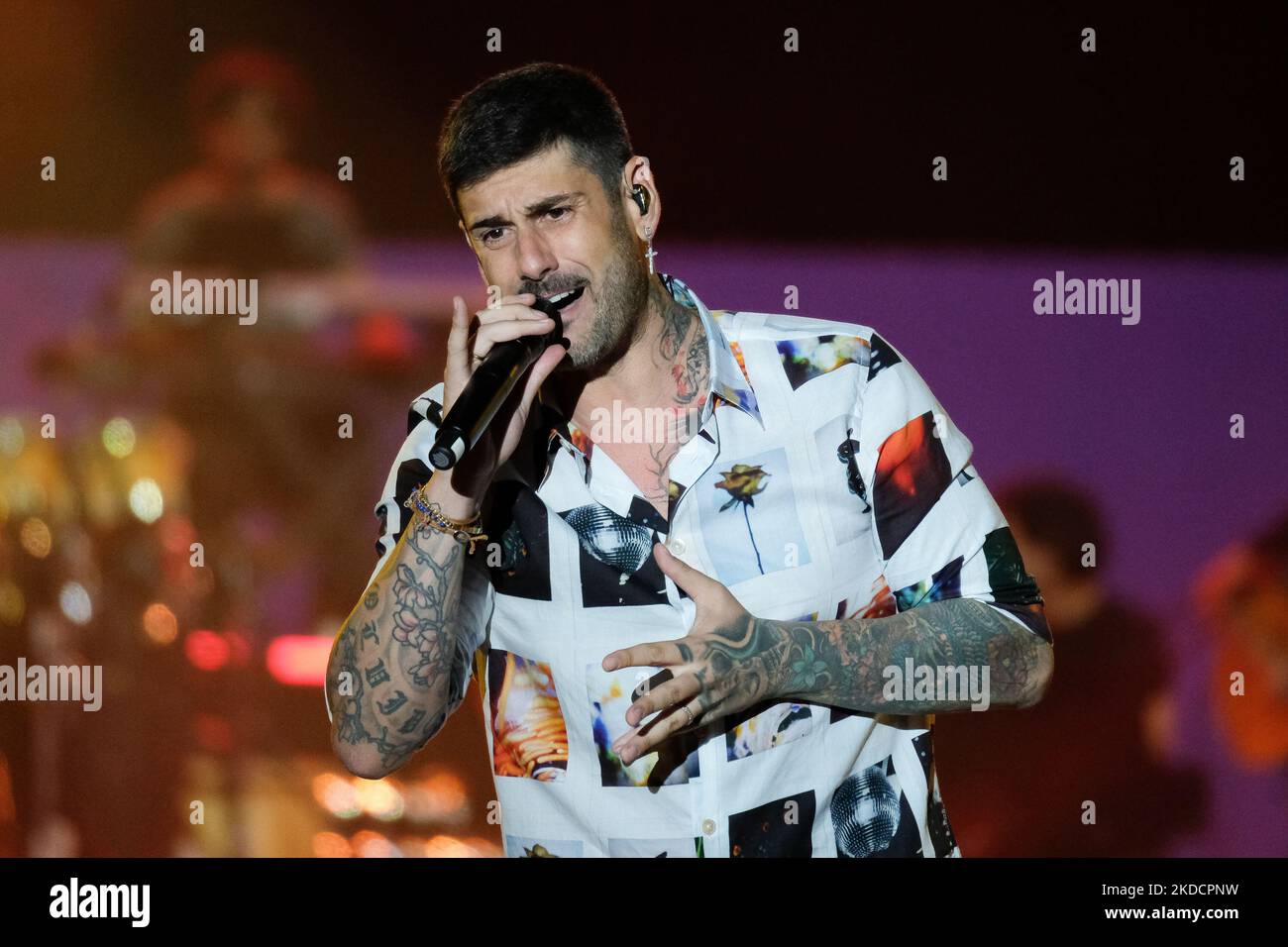Melendi performs during the 30th anniversary of Cadena 100 concerts at ...