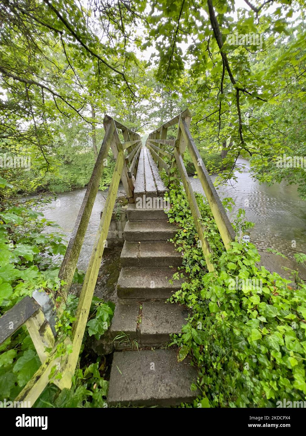 Bridge at Robin Hood's Bay, North Yorkshire Stock Photo - Alamy