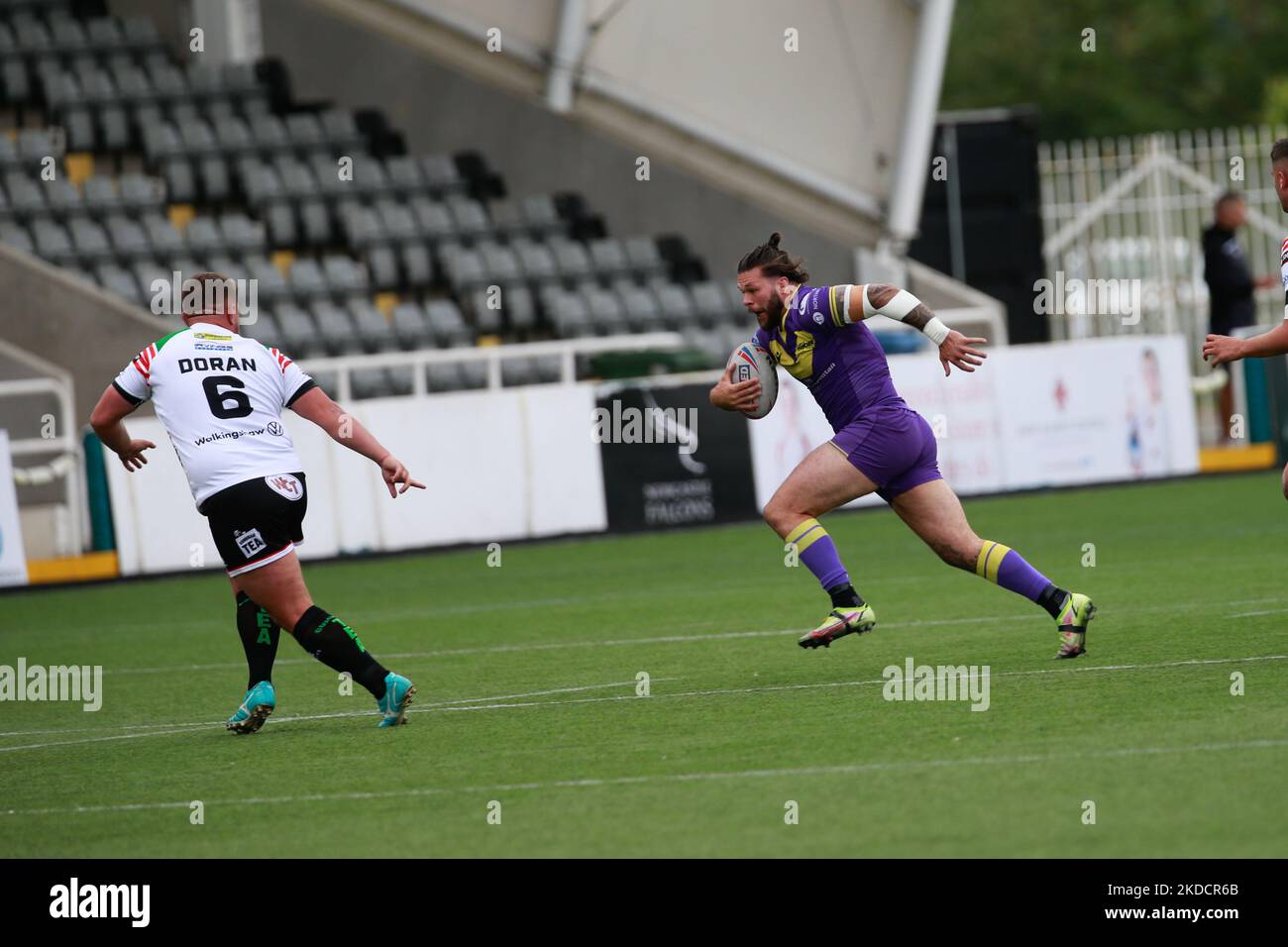 Alex Foster of Newcastle Thunder makes a break during the BETFRED ...