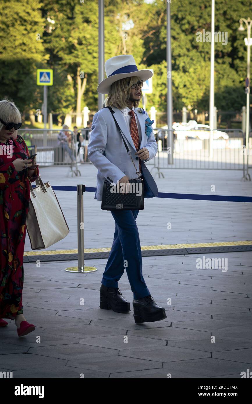 Street Style Moscow Fashion Week 26 June 2022, Moscow, Russia (Photo by ...