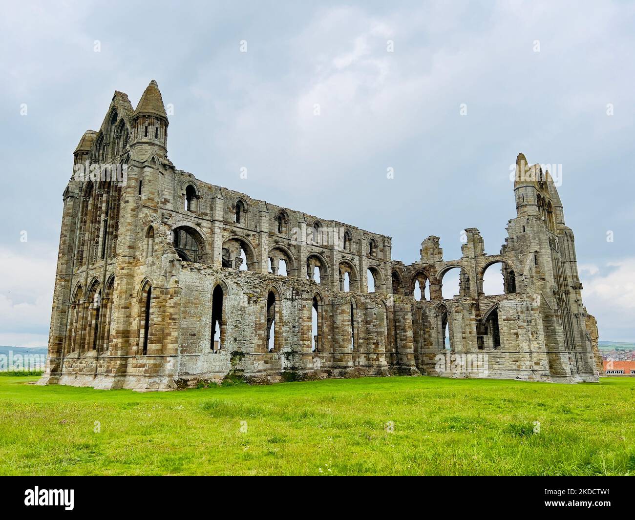 Whitby architecture hi-res stock photography and images - Alamy
