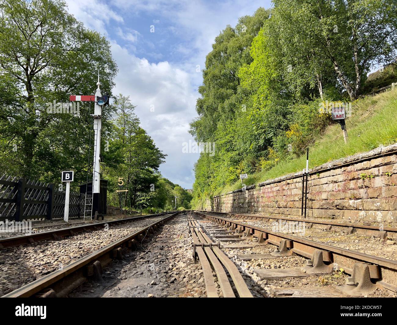 Low Angle View of Goathland Train Station Tracks Stock Photo - Alamy