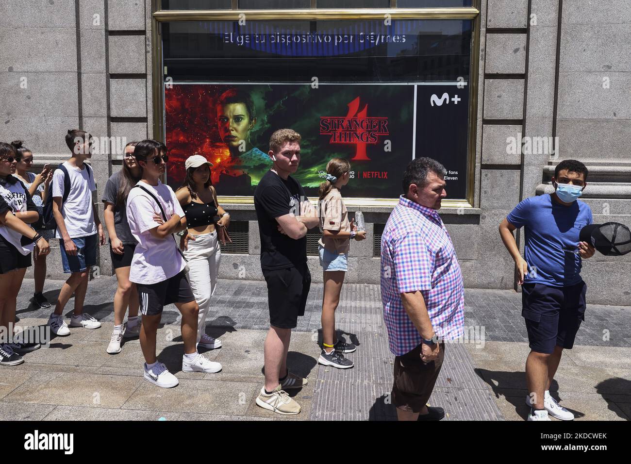 People wait in a line to enter 'The Lab', Stranger Things Netflix ...
