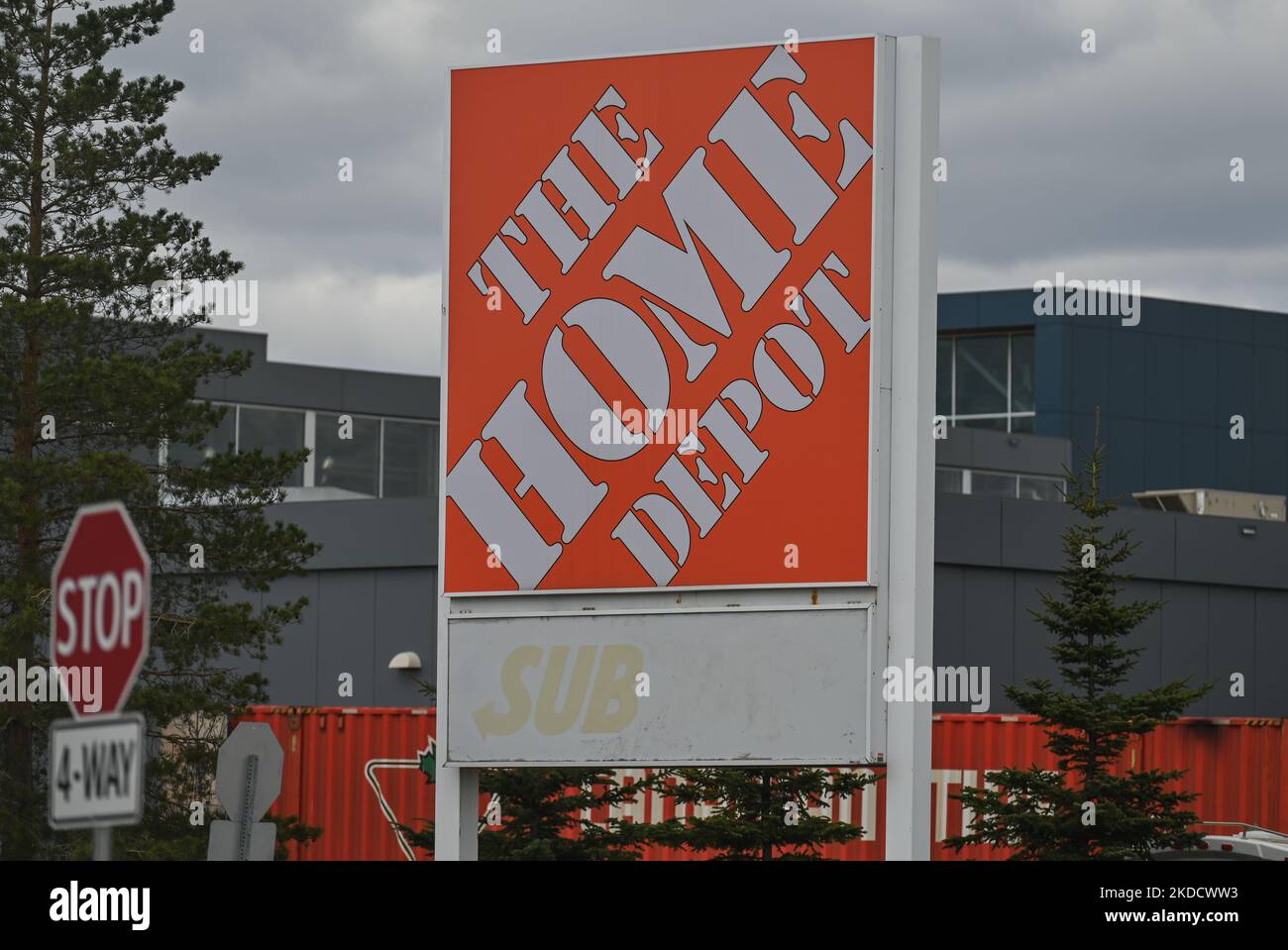The home depot logo hi-res stock photography and images - Alamy