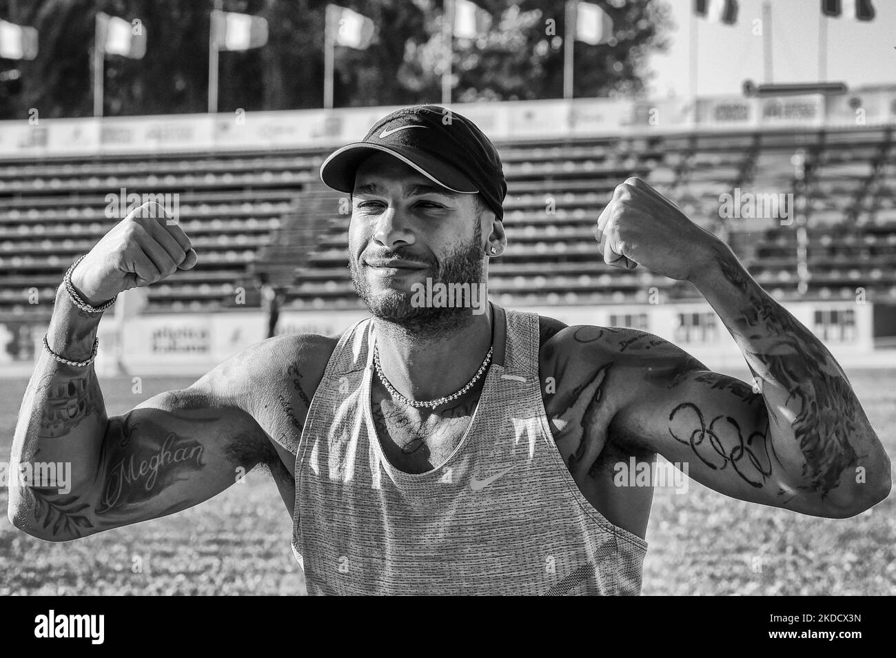 (EDITOR'S NOTE: Image was converted to black and white) Olympic 100 m ...