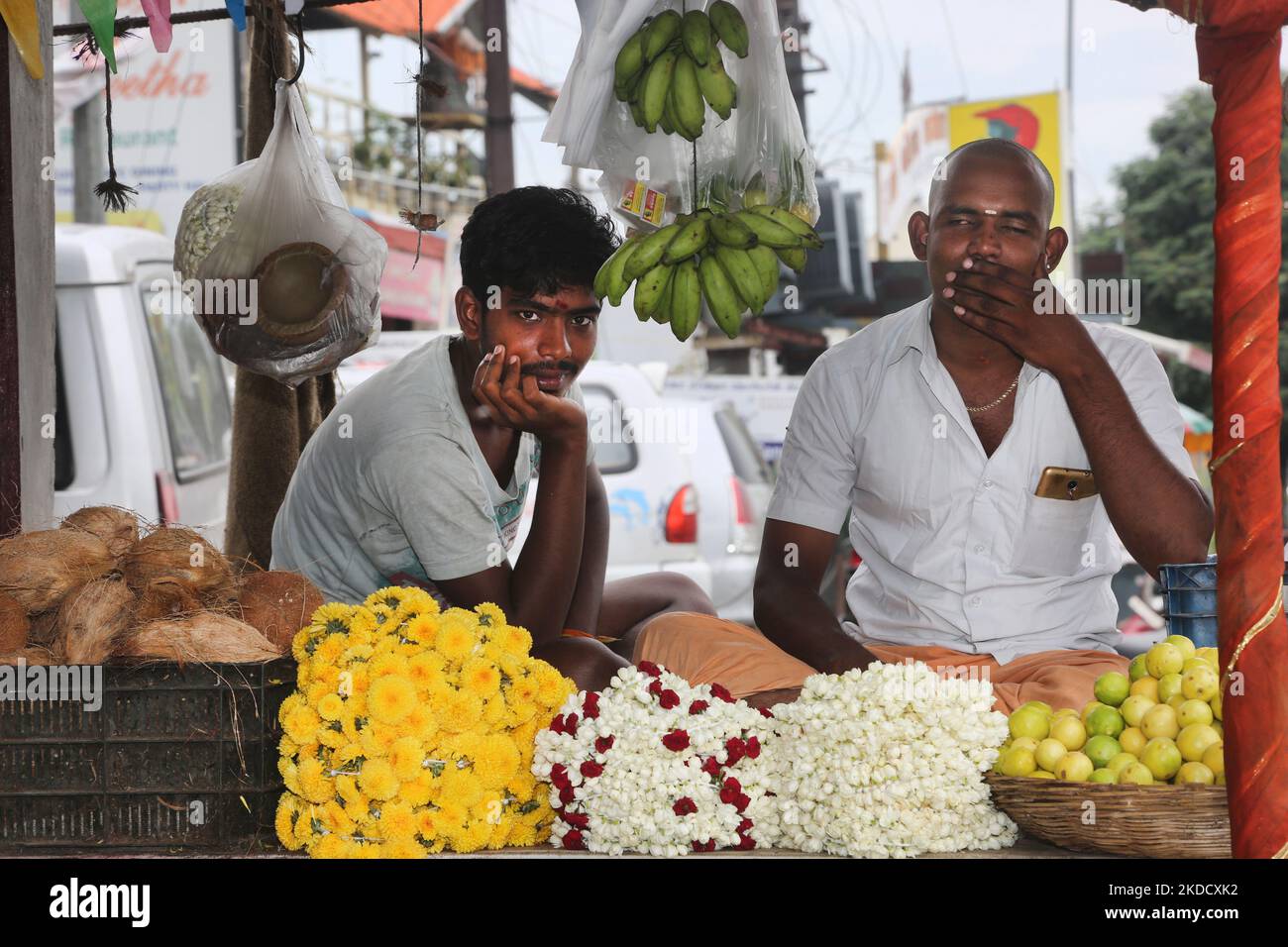 Items used for pooja in tamil nadu hi-res stock photography and images ...