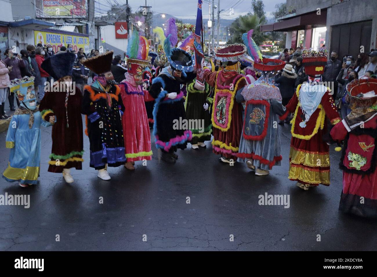 Chichimecas hi-res stock photography and images - Alamy