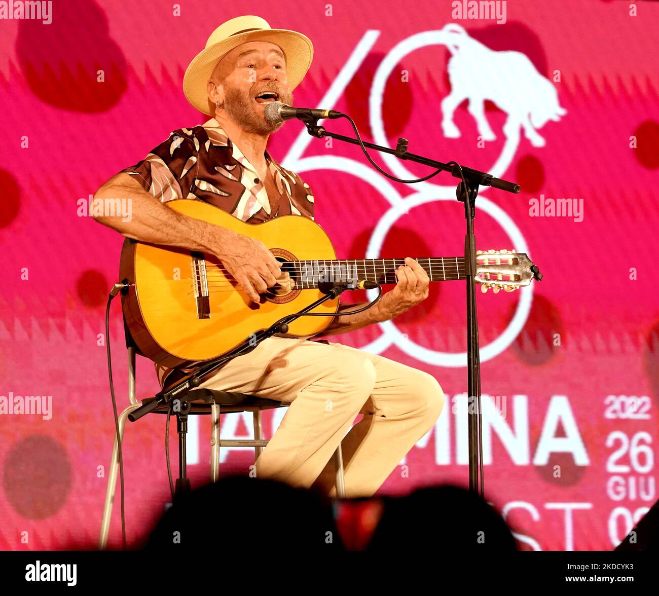 Mario Venuti sing on the stage of the ancient theater for the third ...