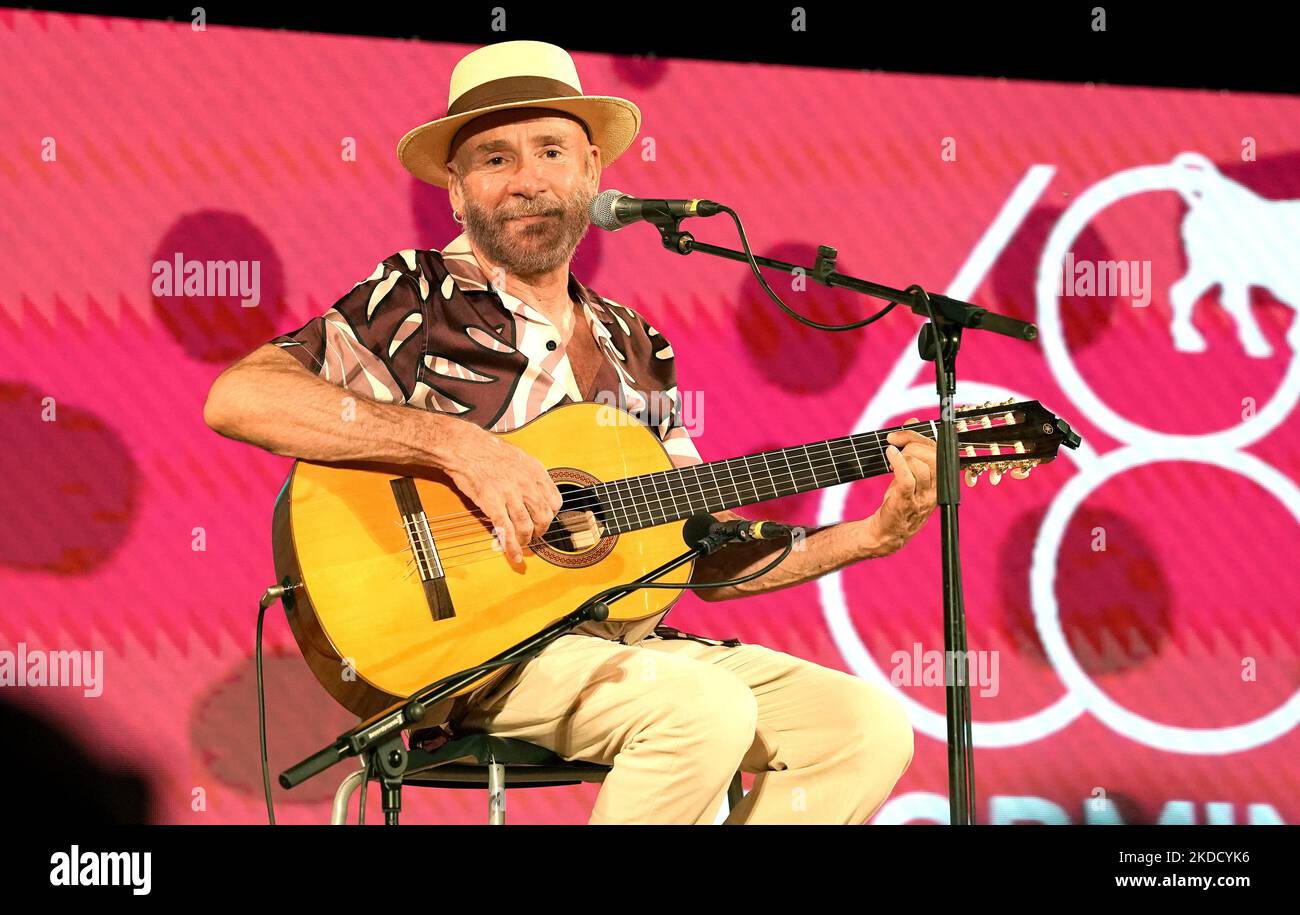 Mario Venuti sing on the stage of the ancient theater for the third ...