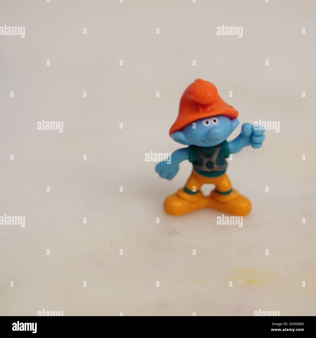 Smurf figure hi-res stock photography and images - Alamy