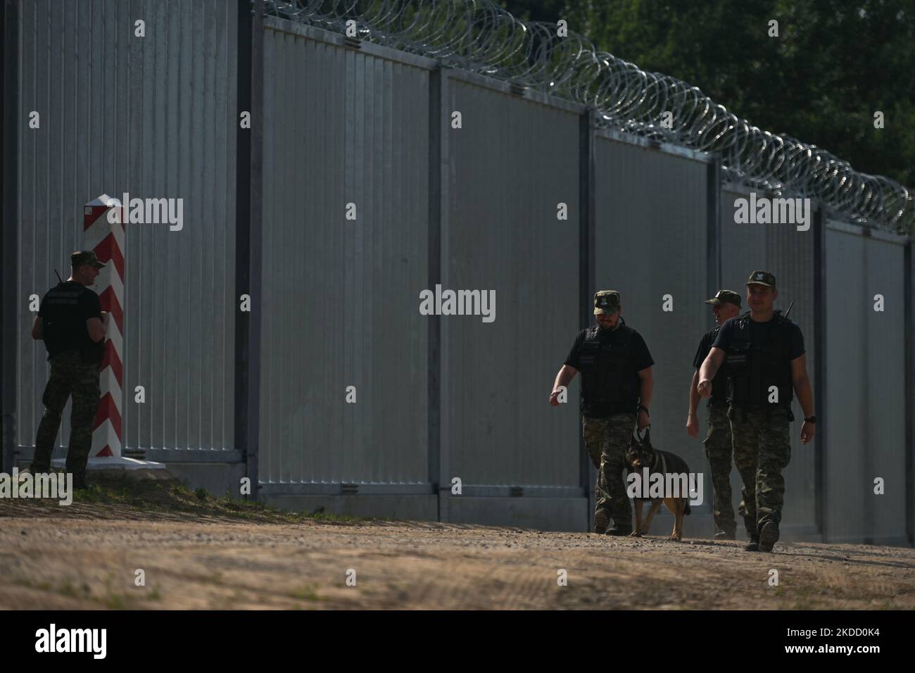 Polis belarusian border hi-res stock photography and images - Alamy