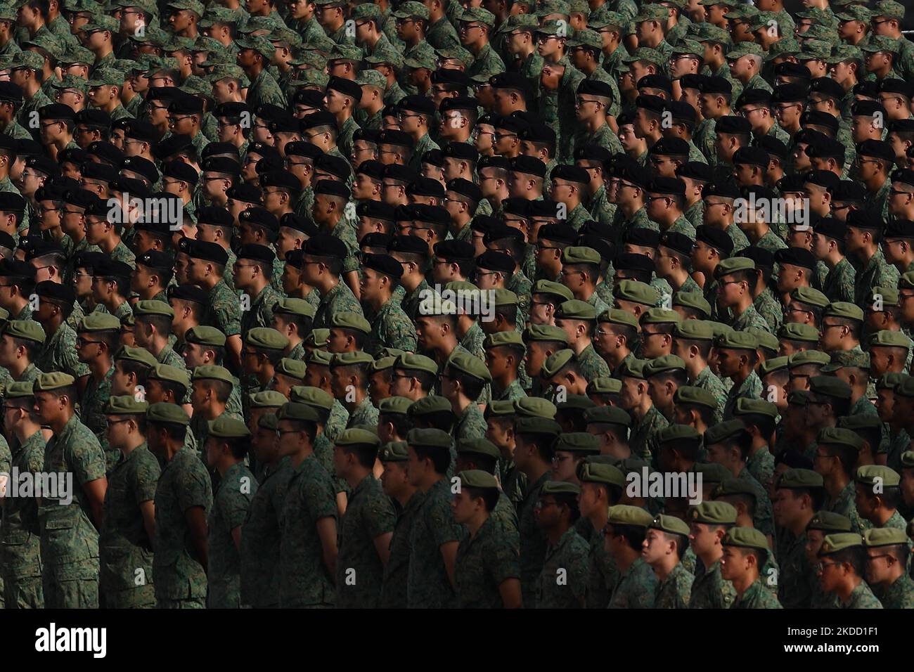 Singapore armed forces day rededication parade hi-res stock photography ...