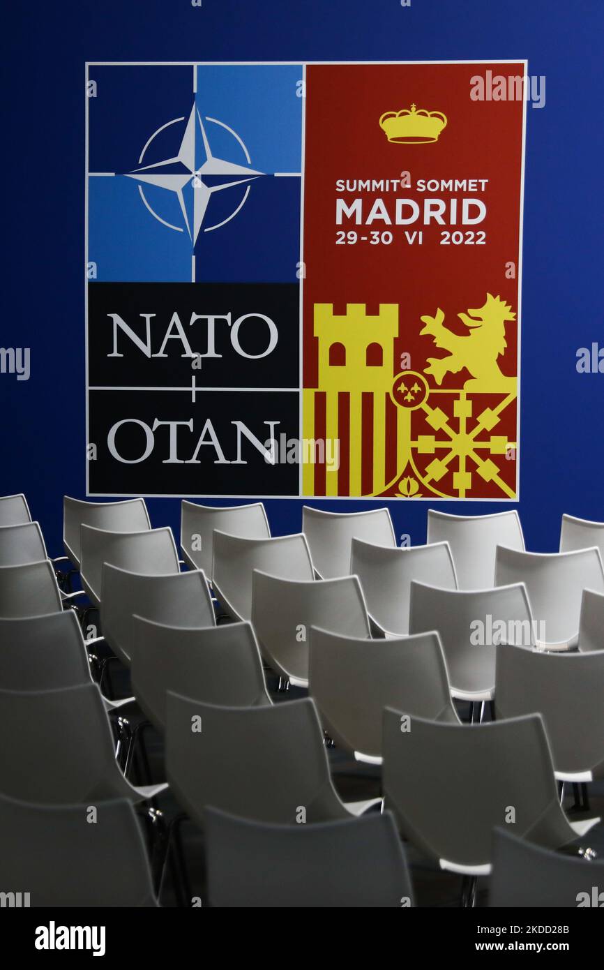 Nato madrid 2022 summit emblem hi-res stock photography and images - Alamy