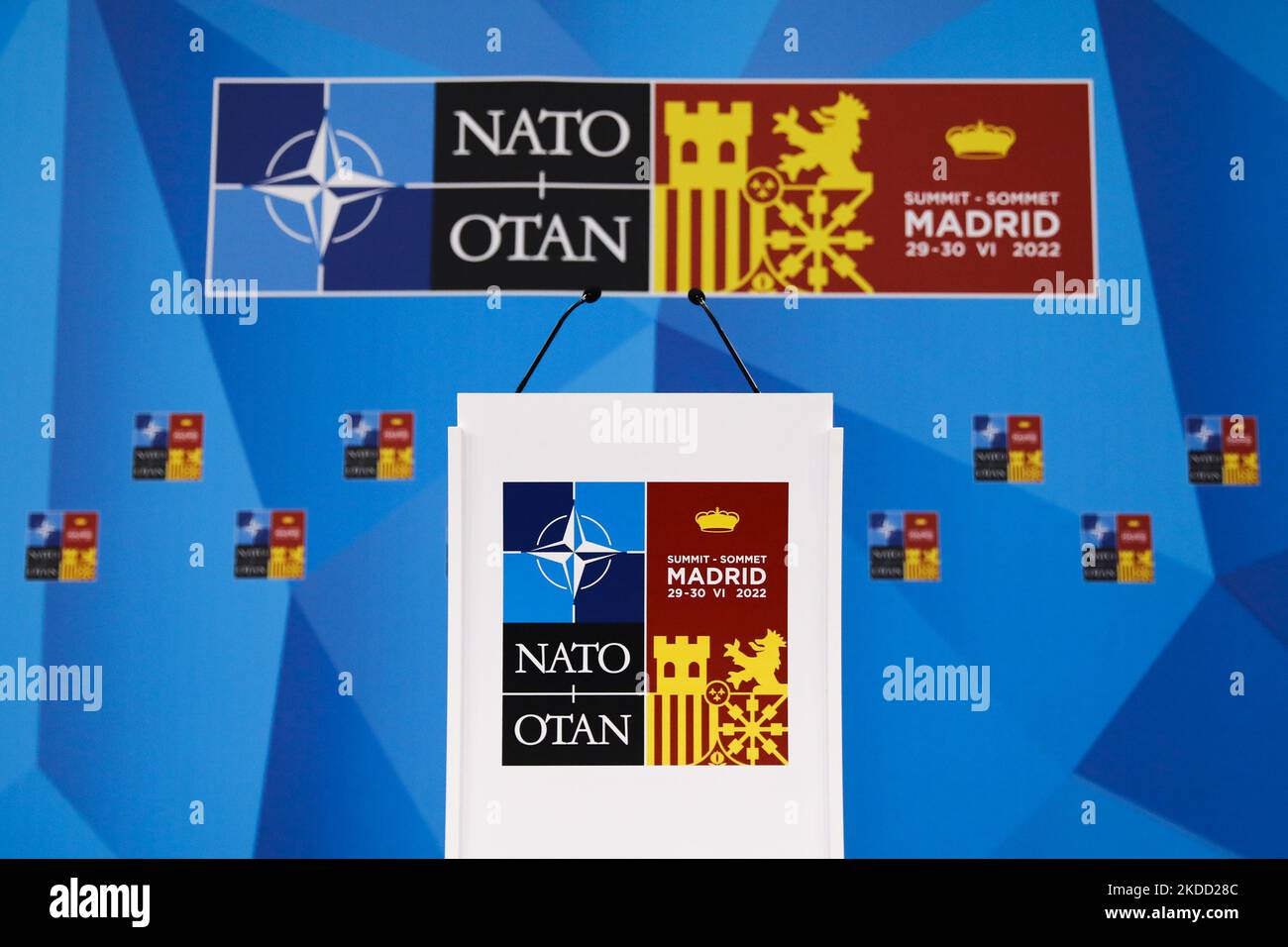 Nato madrid 2022 summit emblems hi-res stock photography and images - Alamy