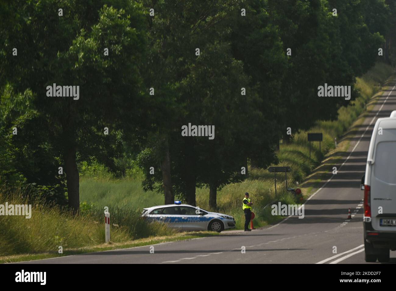 Handover point hi-res stock photography and images - Alamy