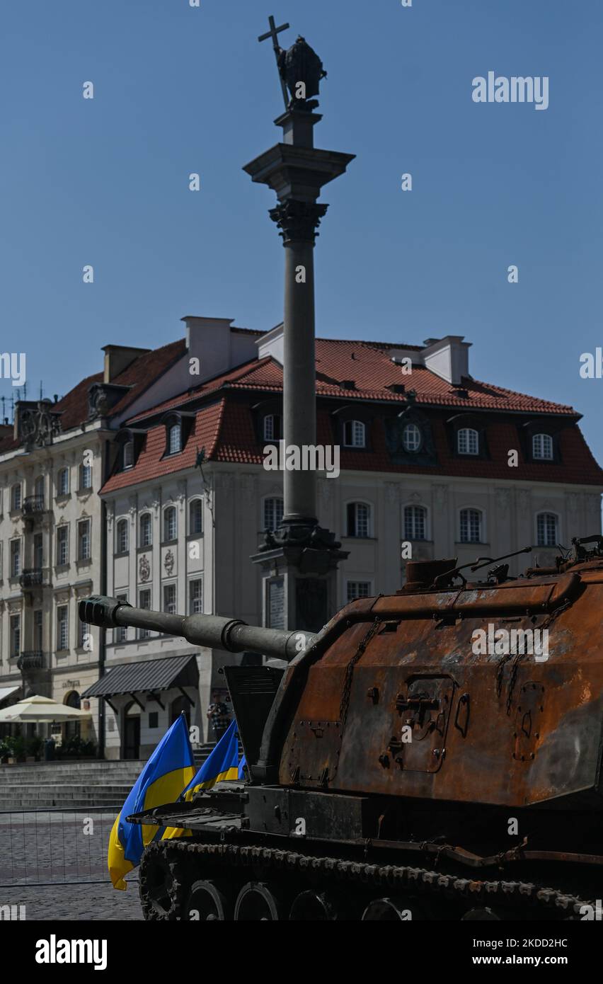 2s19 msta howitzer hi-res stock photography and images - Alamy