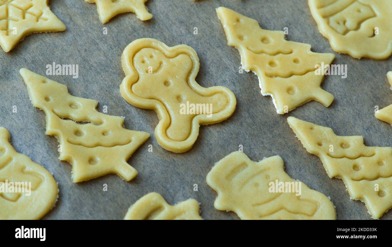Christmas home made butter biscuits cookies. Gingerbread man cookie ...