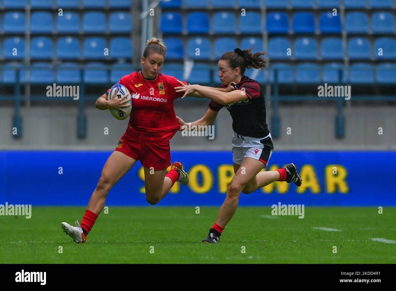 Emma hennessy hi-res stock photography and images - Alamy