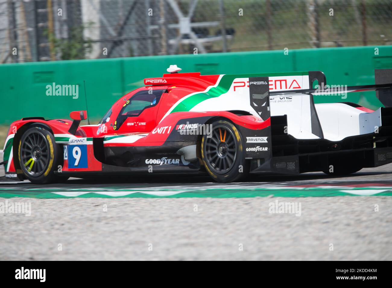 9 PREMA RACING - Oreca 07 Gibson ( L. Colombo, L. Deletraz, F. Habsburg ...