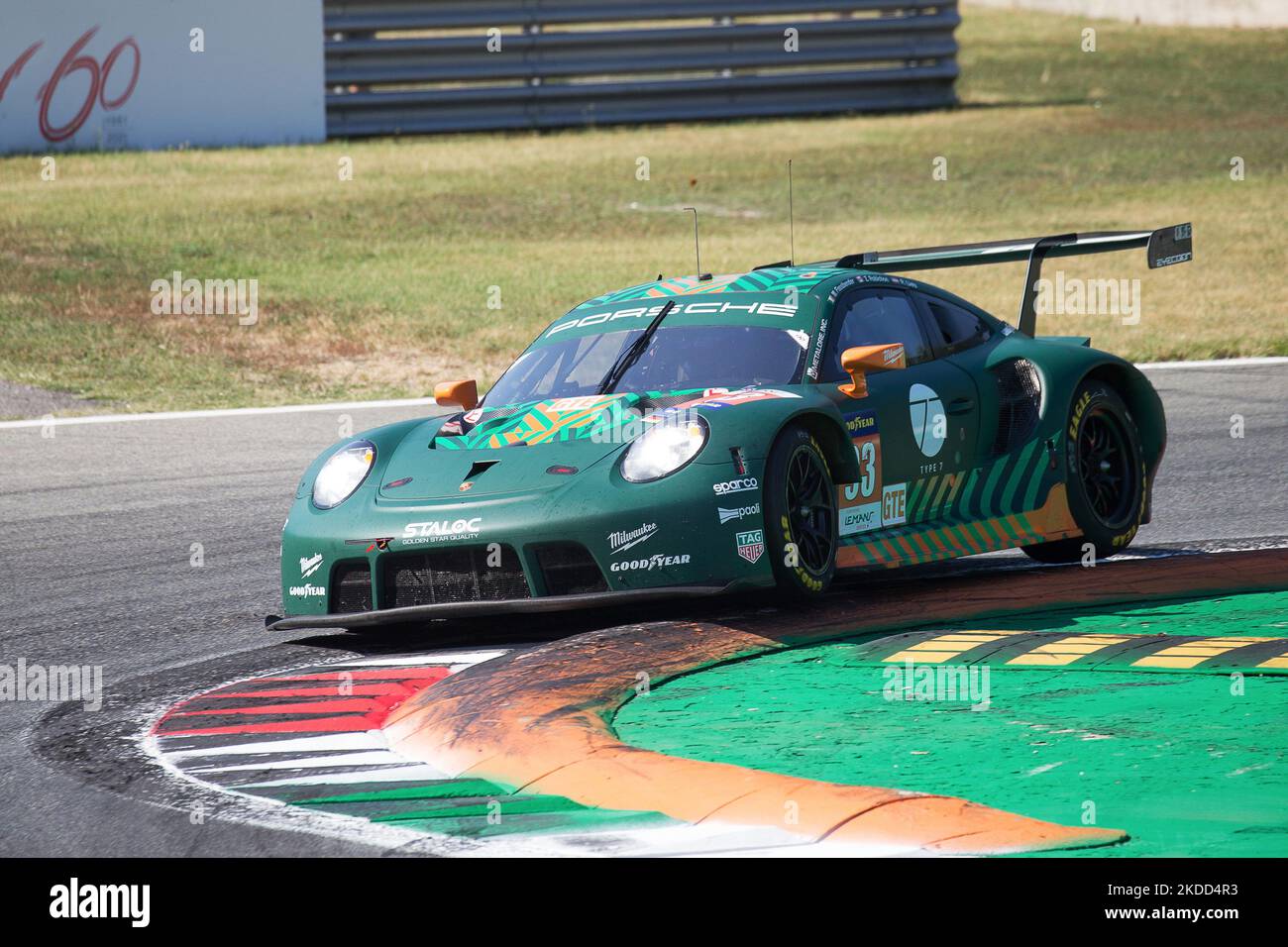 93 PROTON COMPETITION - Porsche 911 RSR 19 (M. Fassbender, Z. Robichon ...